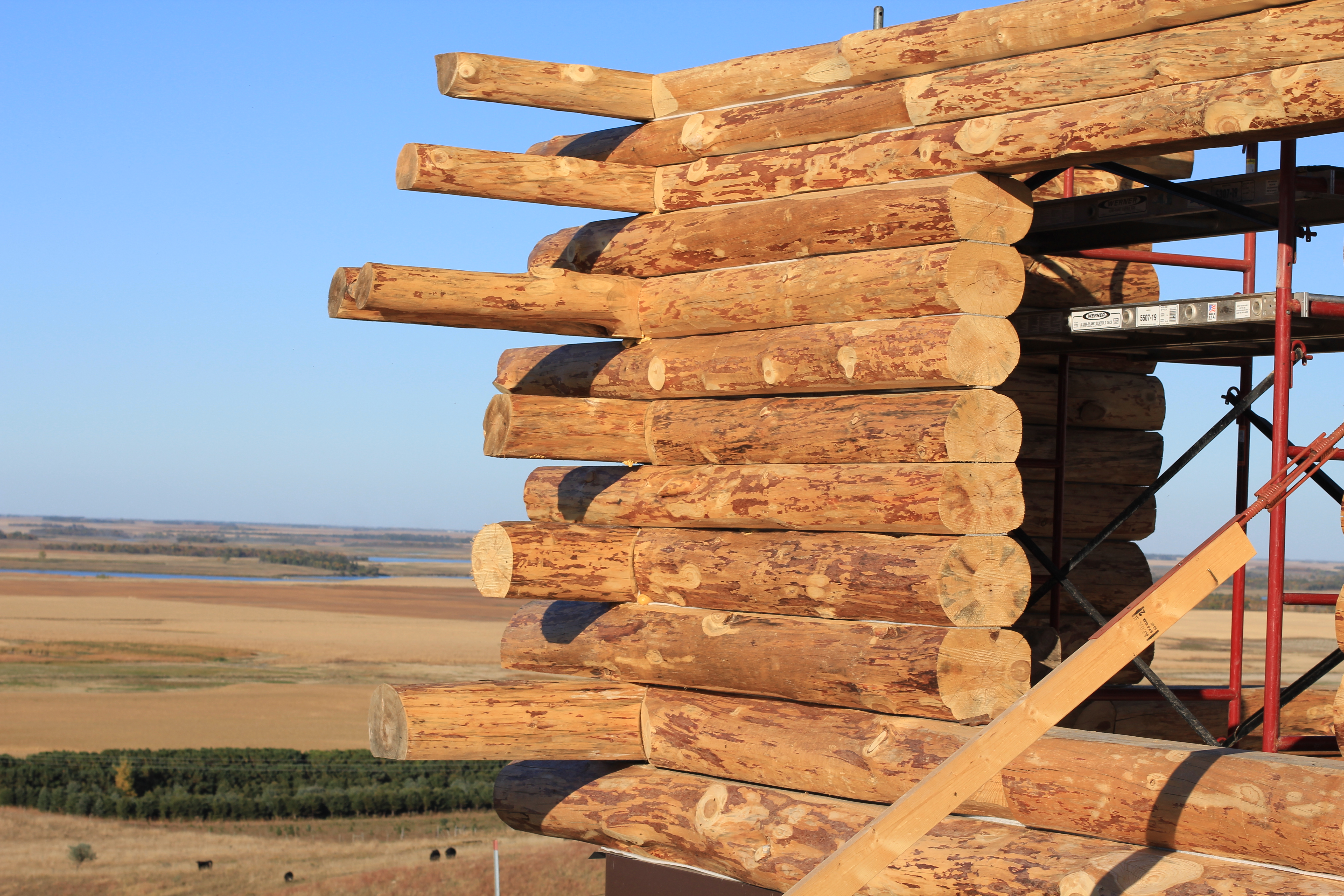 Log Wall | Coteau des Prairies Lodge