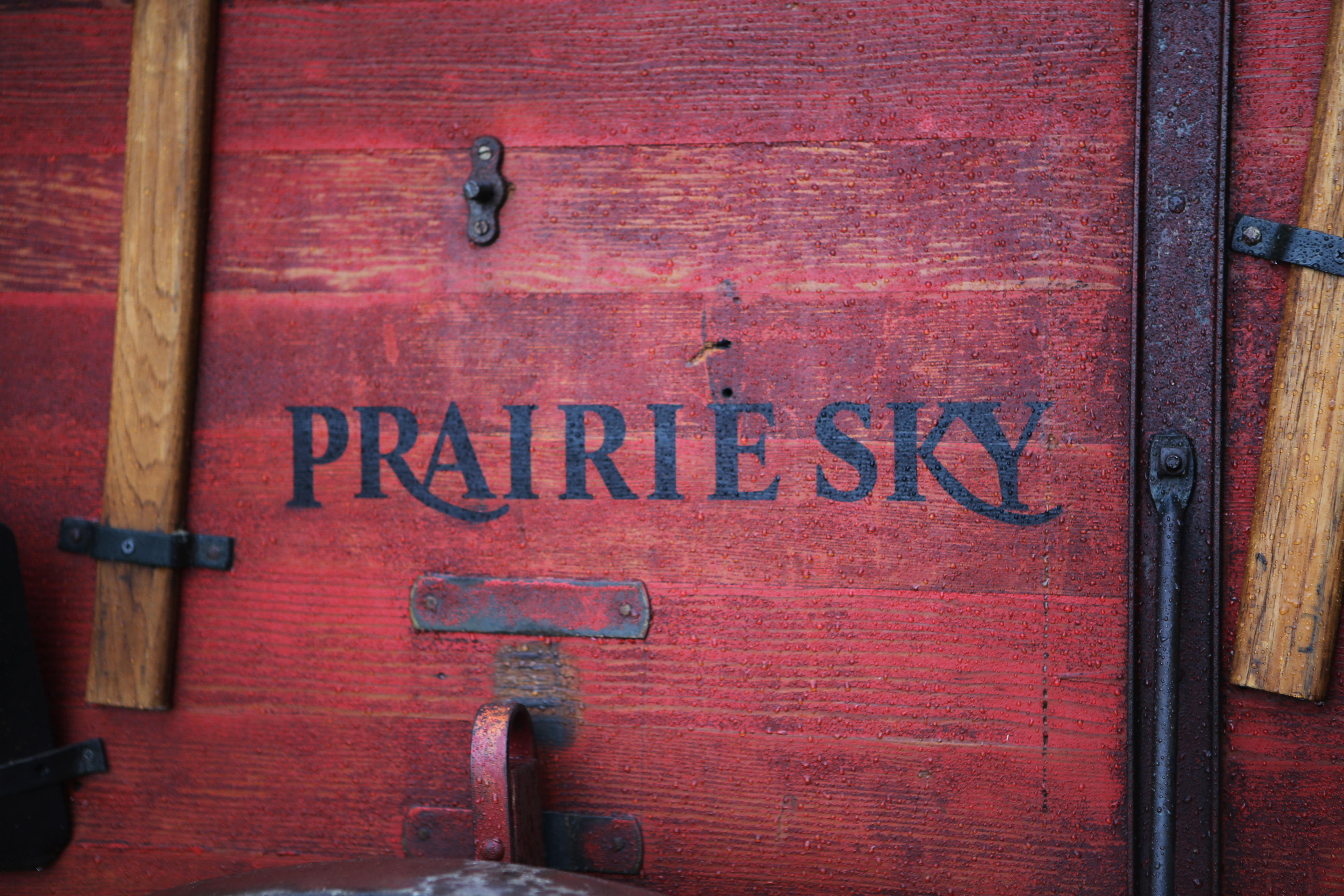 Pitchfork Steak Fondue at Prairie Sky Ranch | Coteau des Prairies Lodge