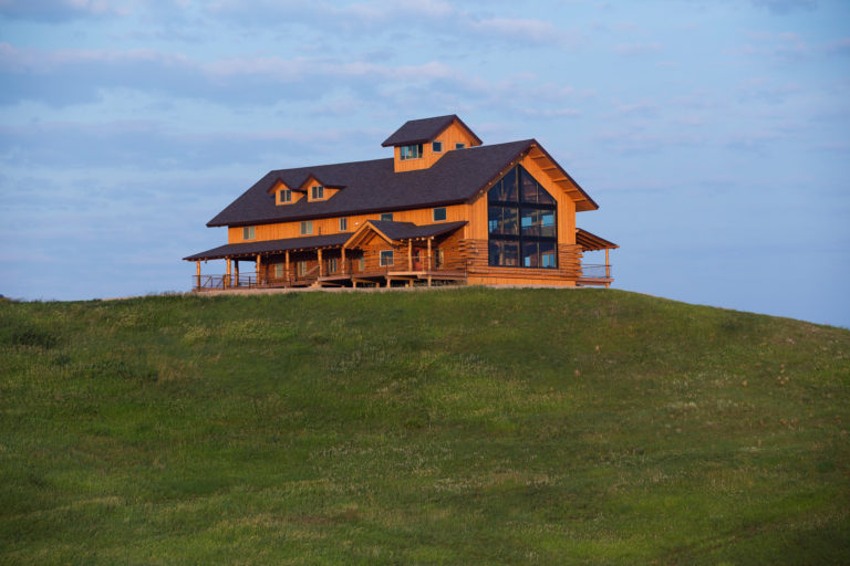 Coteau des Prairies Lodge